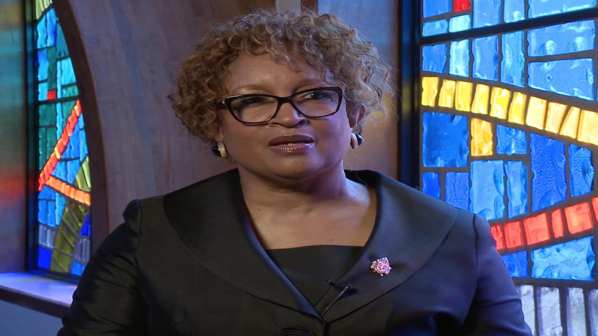 Vashti Murphy McKenzie | CharmTv